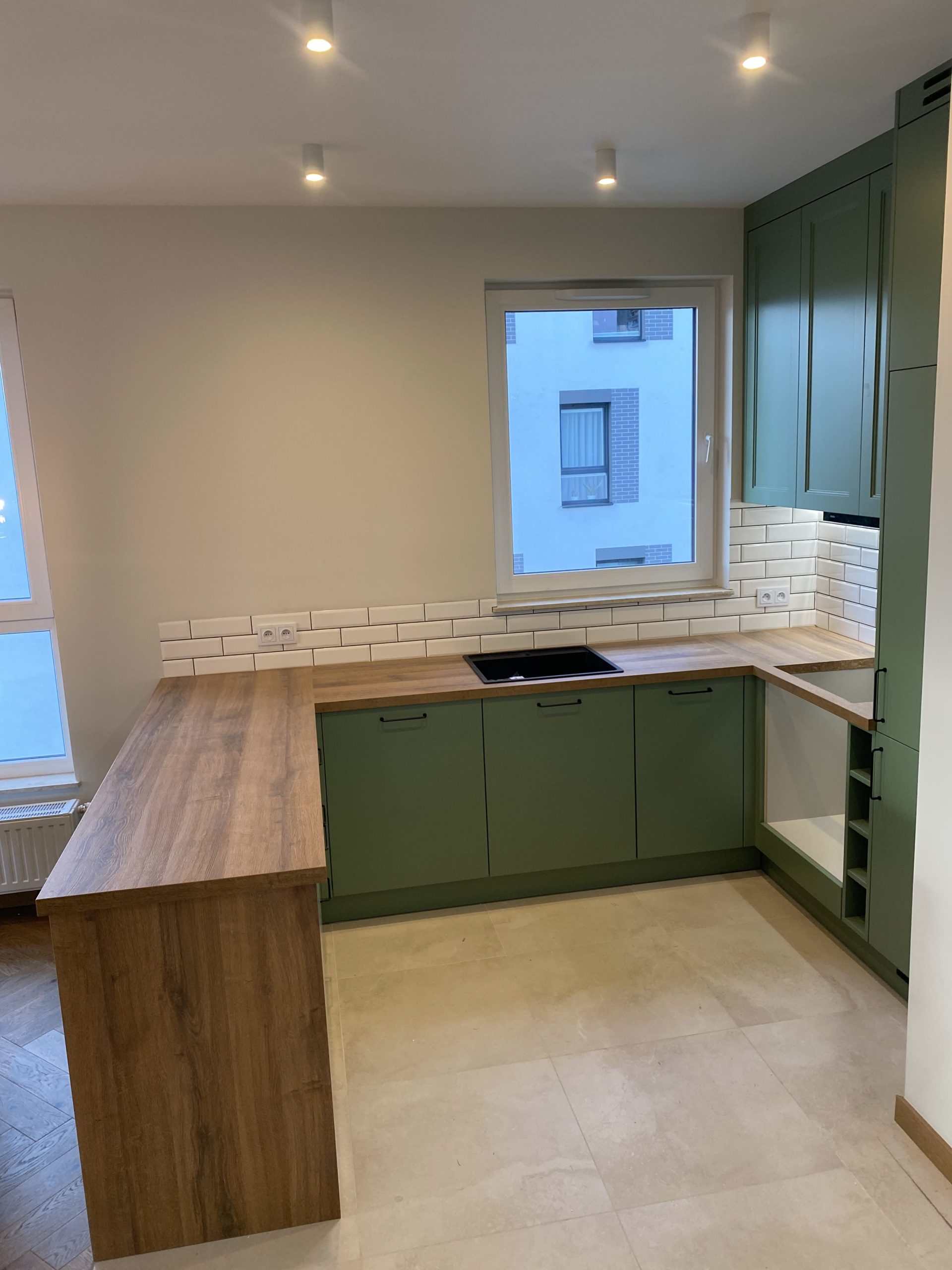 Krystal Meble - pracownia mebli na wymiar